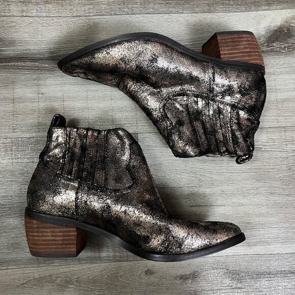 Band of Gypsies | Shoes | Band Of Gypsies Burnout Metallic Suede ...